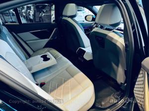 Black BMW 5 Series 2024 in Parnu, with an engine capacity of 3.00 L and mileage of 62 thousand km for 79500 €, photo 20 on AUTOMOTO.COM.LV