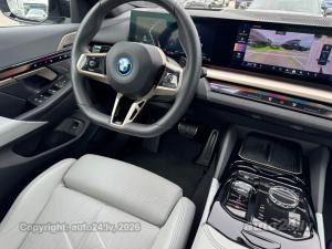 Черный БМВ 5 Серия 2024 в Таллин, объемом двигателя 3.00 л и пробегом 62 тыс. км за 77500 €, фото 12 на AUTOMOTO.COM.LV