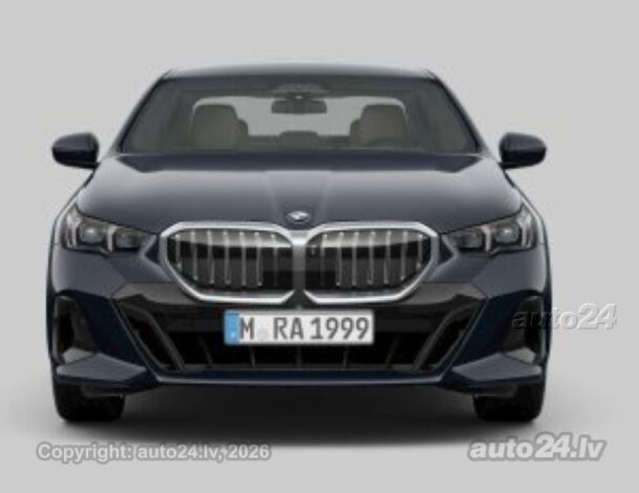 Black BMW 5 Series 2025 in Tallinn, with an engine capacity of 3.00 L and mileage of 31 thousand km for 64900 €, photo 6 on AUTOMOTO.COM.LV