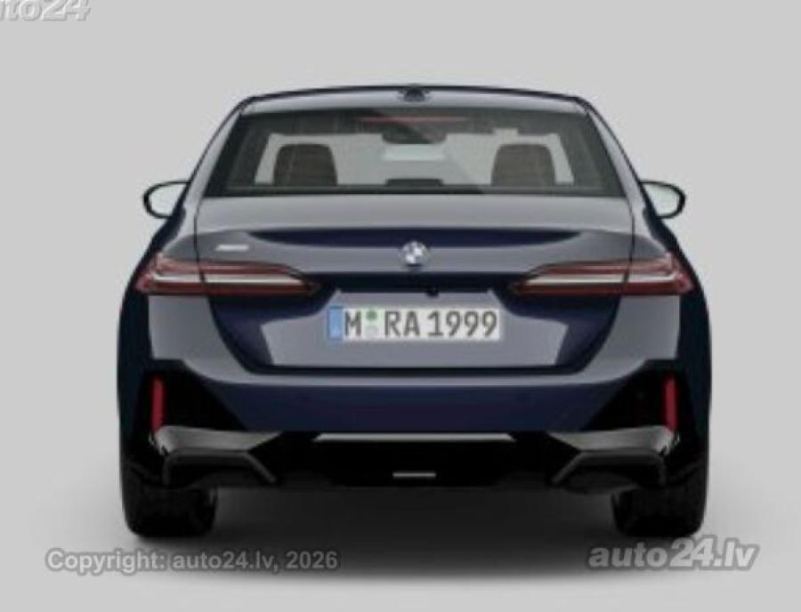 Black BMW 5 Series 2025 in Tallinn, with an engine capacity of 3.00 L and mileage of 31 thousand km for 64900 €, photo 7 on AUTOMOTO.COM.LV