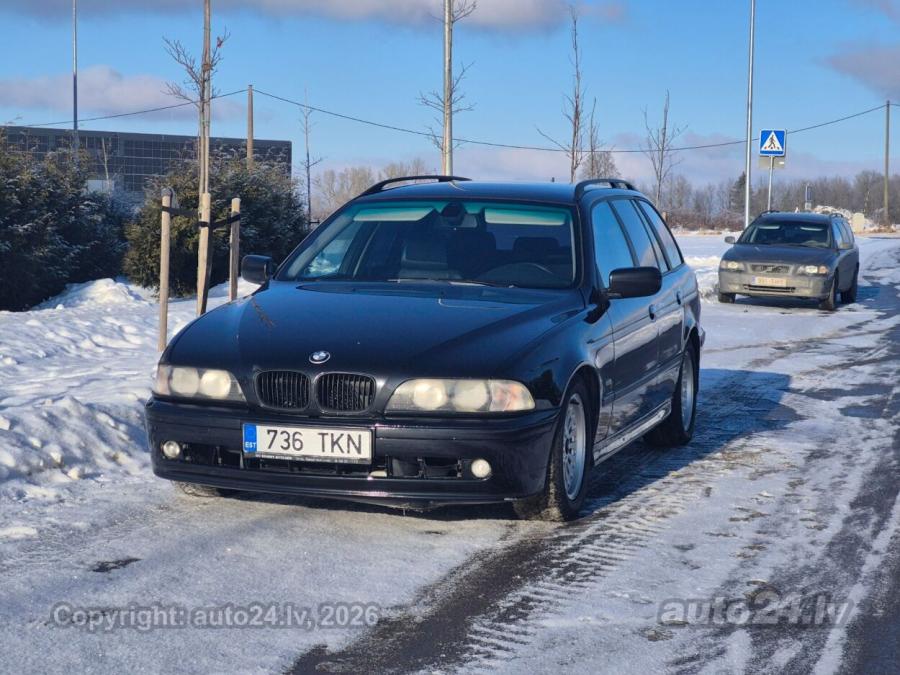 Melns BMW 5 Series 1999 Tallina, ar dzinēja tilpumu 2.90 L un nobraukumu 400 tūkst. km par 2950 €, foto 2 vietnē AUTOMOTO.COM.LV