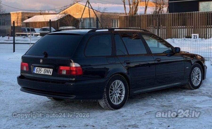 Melns BMW 5 Series 2001 Tallina, ar dzinēja tilpumu 2.90 L un nobraukumu 399 tūkst. km par 2490 €, foto 6 vietnē AUTOMOTO.COM.LV