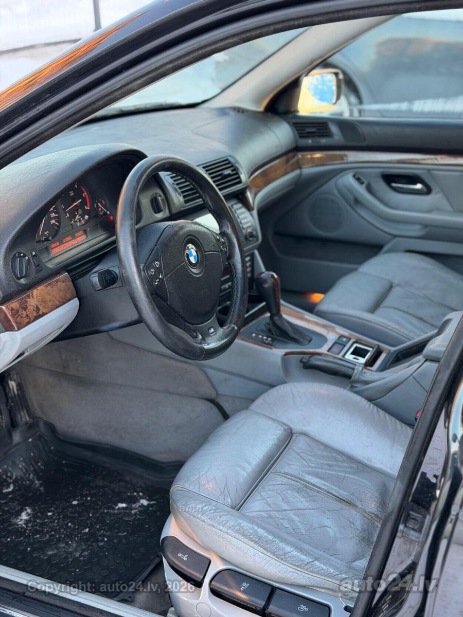 Melns BMW 5 Series 2001 Tallina, ar dzinēja tilpumu 2.90 L un nobraukumu 399 tūkst. km par 2490 €, foto 7 vietnē AUTOMOTO.COM.LV