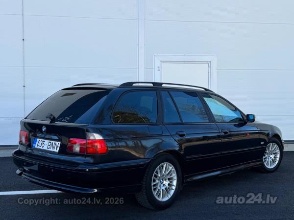 Black BMW 5 Series 2001 in Tallinn, with an engine capacity of 2.90 L and mileage of 389 thousand km for 2490 €, photo 4 on AUTOMOTO.COM.LV