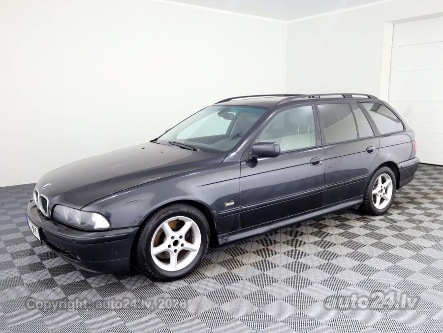 Черный БМВ 5 Серия 2001 в Таллин, объемом двигателя 2.90 л и пробегом 474 тыс. км за 899 €, фото 3 на AUTOMOTO.COM.LV