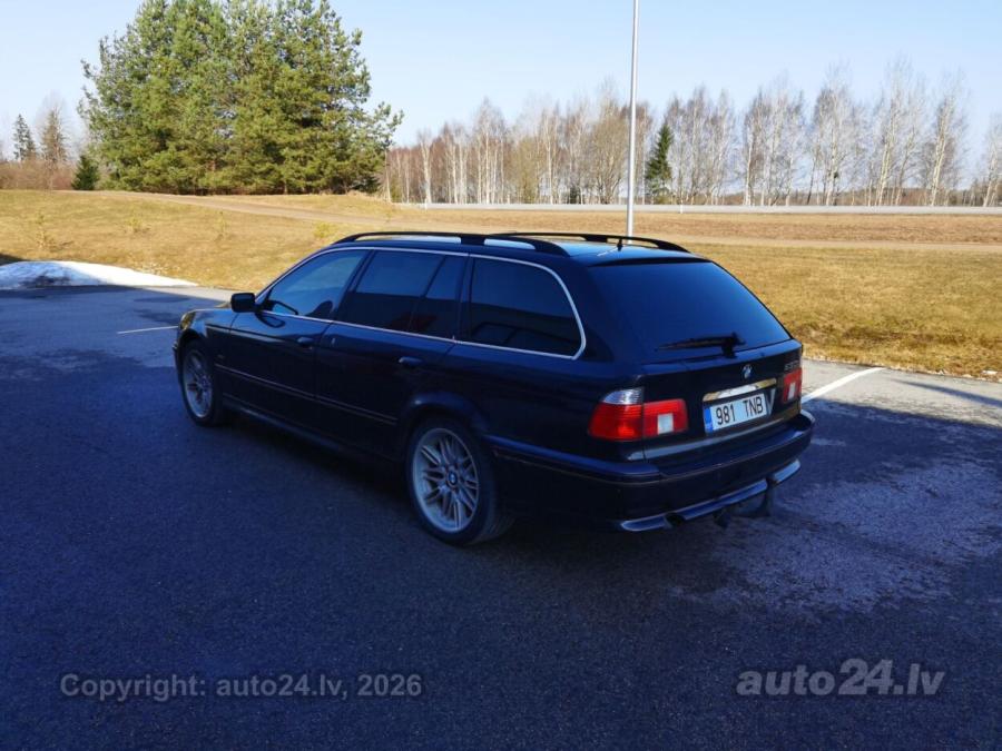 Black BMW 5 Series 2002 in Voru, with an engine capacity of 2.90 L and mileage of 344 thousand km for 3000 €, photo 7 on AUTOMOTO.COM.LV
