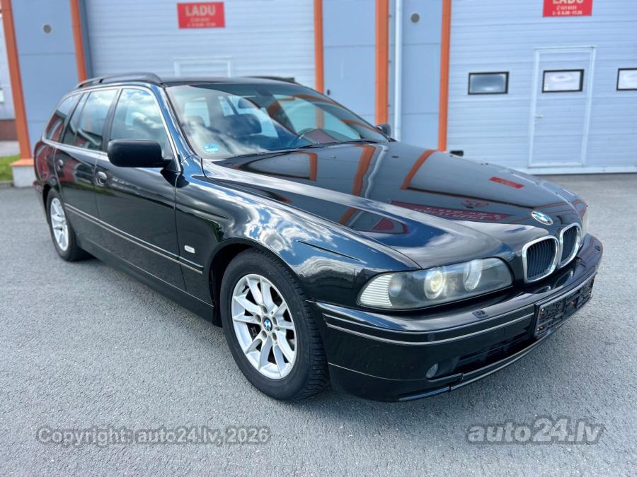 Melns BMW 5 Series 2002 Tartu, ar dzinēja tilpumu 3.00 L un nobraukumu 330 tūkst. km par 3200 €, foto 4 vietnē AUTOMOTO.COM.LV