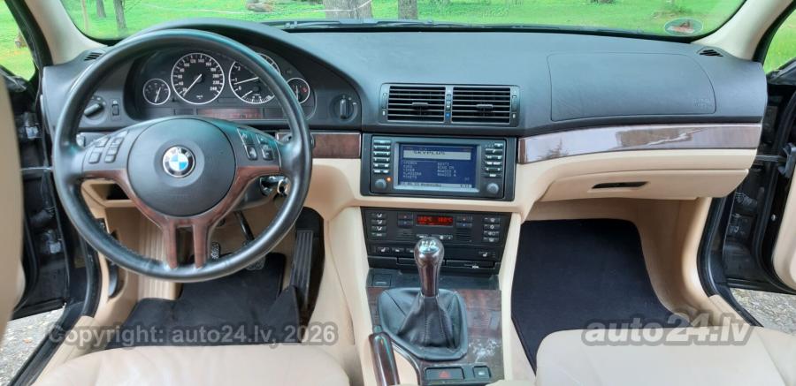 Melns BMW 5 Series 2002 Tallina, ar dzinēja tilpumu 2.50 L un nobraukumu 0 tūkst. km par 3000 €, foto 5 vietnē AUTOMOTO.COM.LV