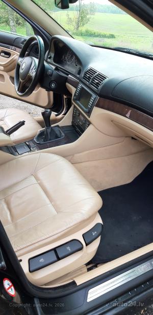 Melns BMW 5 Series 2002 Tallina, ar dzinēja tilpumu 2.50 L un nobraukumu 0 tūkst. km par 3000 €, foto 6 vietnē AUTOMOTO.COM.LV