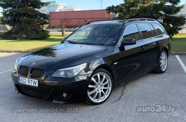 Black BMW 5 Series 2004 in Tallinn, with an engine capacity of 3.00 L and mileage of 317 thousand km for 2999 €, photo 4 on AUTOMOTO.COM.LV