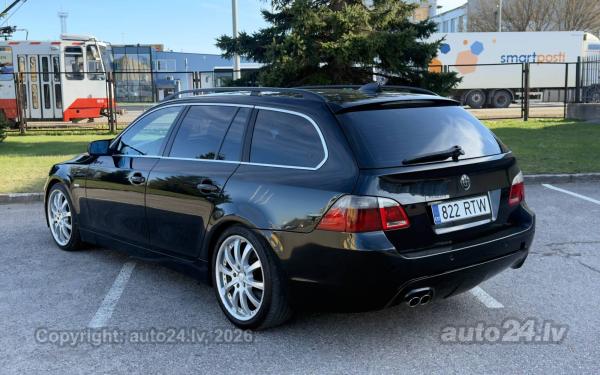 Black BMW 5 Series 2004 in Tallinn, with an engine capacity of 3.00 L and mileage of 317 thousand km for 2999 €, photo 5 on AUTOMOTO.COM.LV