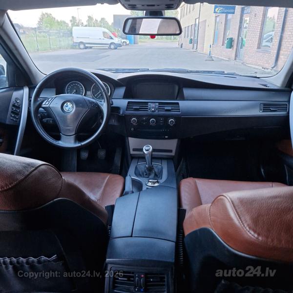 Black BMW 5 Series 2004 in Tartu, with an engine capacity of 2.50 L and mileage of 0 thousand km for 1995 €, photo 2 on AUTOMOTO.COM.LV