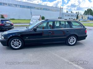 Черный БМВ 5 Серия 2004 в Тарту, объемом двигателя 2.50 л и пробегом 252 тыс. км за 2700 €, фото 9 на AUTOMOTO.COM.LV