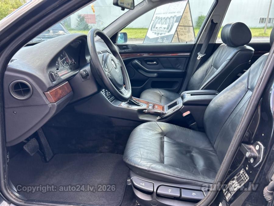 Черный БМВ 5 Серия 2004 в Тарту, объемом двигателя 2.50 л и пробегом 252 тыс. км за 2700 €, фото 10 на AUTOMOTO.COM.LV