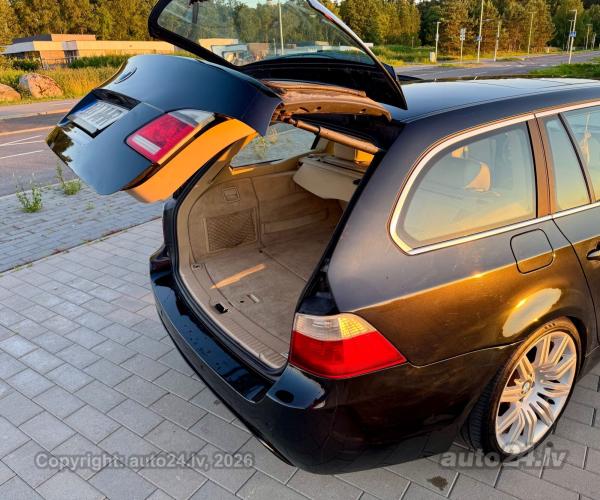 Melns BMW 5 Series 2004 Tallina, ar dzinēja tilpumu 3.00 L un nobraukumu 502 tūkst. km par 4500 €, foto 5 vietnē AUTOMOTO.COM.LV