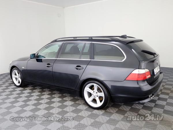 Black BMW 5 Series 2004 in Tallinn, with an engine capacity of 2.50 L and mileage of 374 thousand km for 1799 €, photo 4 on AUTOMOTO.COM.LV