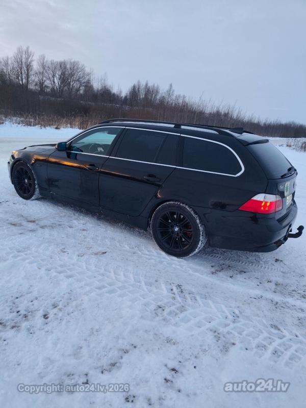Black BMW 5 Series 2005 in Tartu, with an engine capacity of 2.50 L and mileage of 381 thousand km for 3700 €, photo 2 on AUTOMOTO.COM.LV