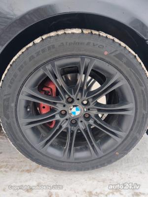 Black BMW 5 Series 2005 in Tartu, with an engine capacity of 2.50 L and mileage of 381 thousand km for 3700 €, photo 19 on AUTOMOTO.COM.LV