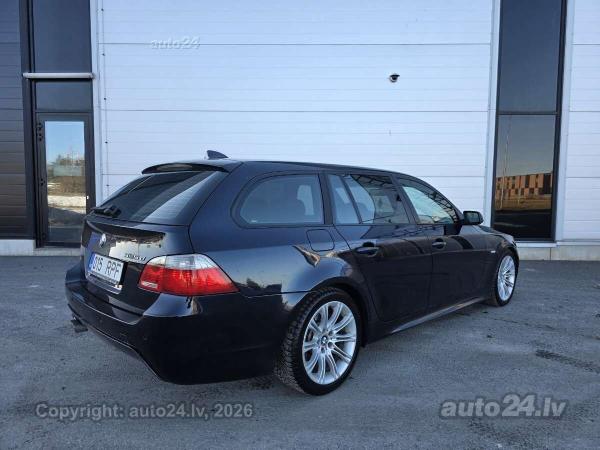 Melns BMW 5 Series 2005 Tartu, ar dzinēja tilpumu 3.00 L un nobraukumu 265 tūkst. km par 4900 €, foto 3 vietnē AUTOMOTO.COM.LV