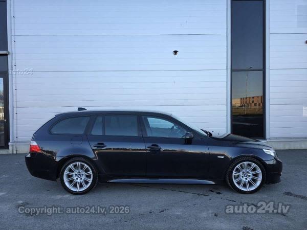 Melns BMW 5 Series 2005 Tartu, ar dzinēja tilpumu 3.00 L un nobraukumu 265 tūkst. km par 4900 €, foto 5 vietnē AUTOMOTO.COM.LV