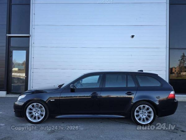Melns BMW 5 Series 2005 Tartu, ar dzinēja tilpumu 3.00 L un nobraukumu 265 tūkst. km par 4900 €, foto 6 vietnē AUTOMOTO.COM.LV
