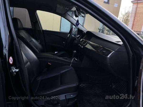 Melns BMW 5 Series 2005 Tartu, ar dzinēja tilpumu 3.00 L un nobraukumu 361 tūkst. km par 2900 €, foto 7 vietnē AUTOMOTO.COM.LV
