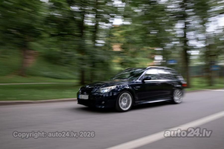 Melns BMW 5 Series 2005 Tartu, ar dzinēja tilpumu 2.50 L un nobraukumu 236 tūkst. km par 6499 €, foto 18 vietnē AUTOMOTO.COM.LV