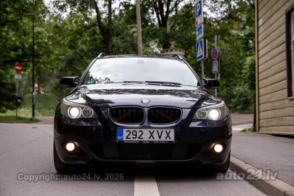 Melns BMW 5 Series 2005 Tartu, ar dzinēja tilpumu 2.50 L un nobraukumu 236 tūkst. km par 6499 €, foto 3 vietnē AUTOMOTO.COM.LV
