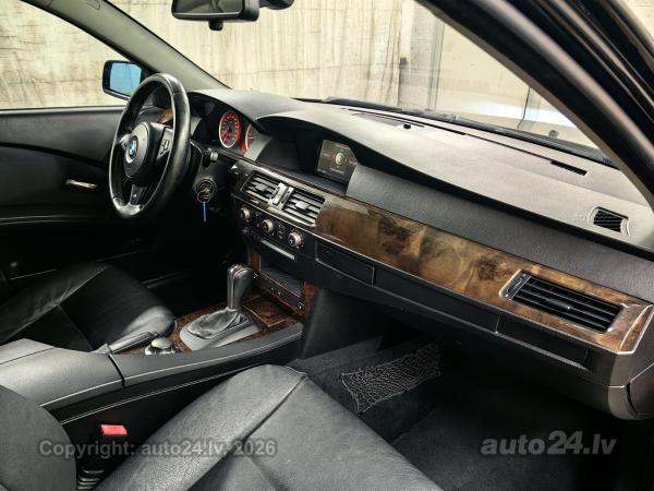 Melns BMW 5 Series 2005 Viljandi, ar dzinēja tilpumu 2.50 L un nobraukumu 226 tūkst. km par 4490 €, foto 5 vietnē AUTOMOTO.COM.LV