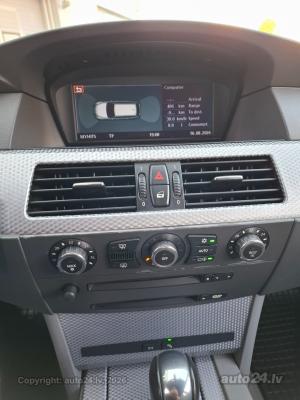 Melns BMW 5 Series 2005 Veru, ar dzinēja tilpumu 3.00 L un nobraukumu 275 tūkst. km par 8500 €, foto 13 vietnē AUTOMOTO.COM.LV