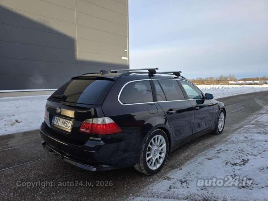 Melns BMW 5 Series 2006 Tallina, ar dzinēja tilpumu 2.50 L un nobraukumu 250 tūkst. km par 2900 €, foto 3 vietnē AUTOMOTO.COM.LV