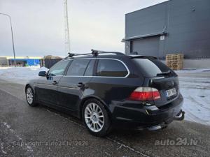 Melns BMW 5 Series 2006 Tallina, ar dzinēja tilpumu 2.50 L un nobraukumu 250 tūkst. km par 2900 €, foto 4 vietnē AUTOMOTO.COM.LV