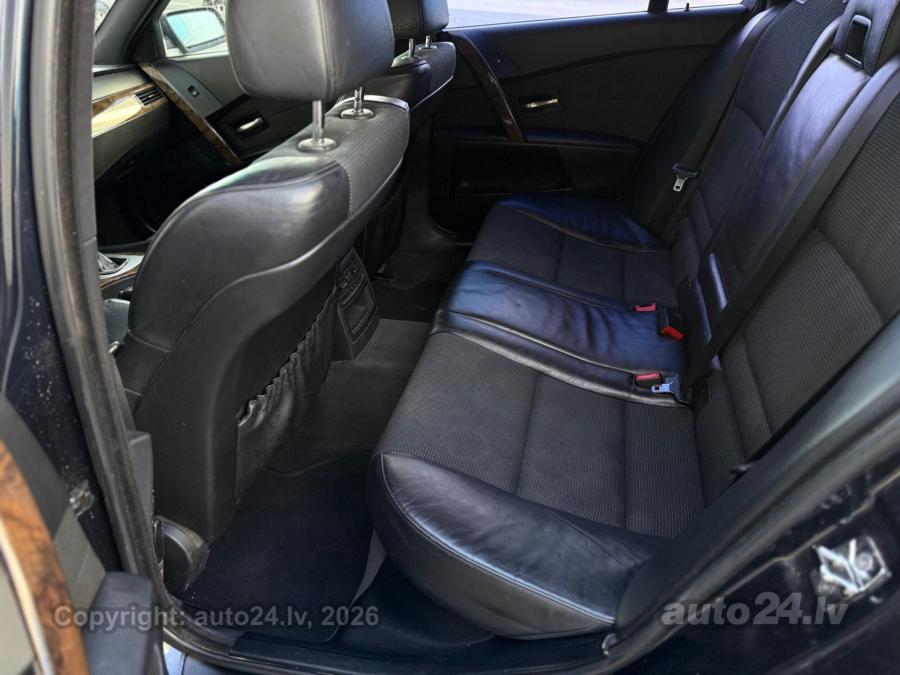 Melns BMW 5 Series 2006 Tartu, ar dzinēja tilpumu 3.00 L un nobraukumu 0 tūkst. km par 3700 €, foto 12 vietnē AUTOMOTO.COM.LV