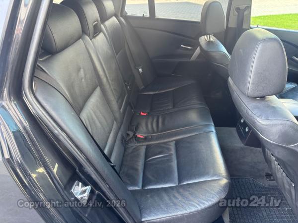 Melns BMW 5 Series 2006 Tallina, ar dzinēja tilpumu 2.50 L un nobraukumu 342 tūkst. km par 3499 €, foto 7 vietnē AUTOMOTO.COM.LV
