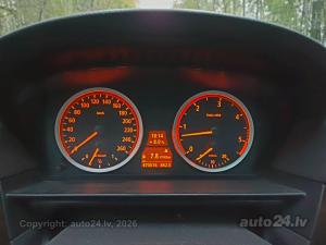 Melns BMW 5 Series 2006 Tartu, ar dzinēja tilpumu 3.00 L un nobraukumu 470 tūkst. km par 4000 €, foto 15 vietnē AUTOMOTO.COM.LV