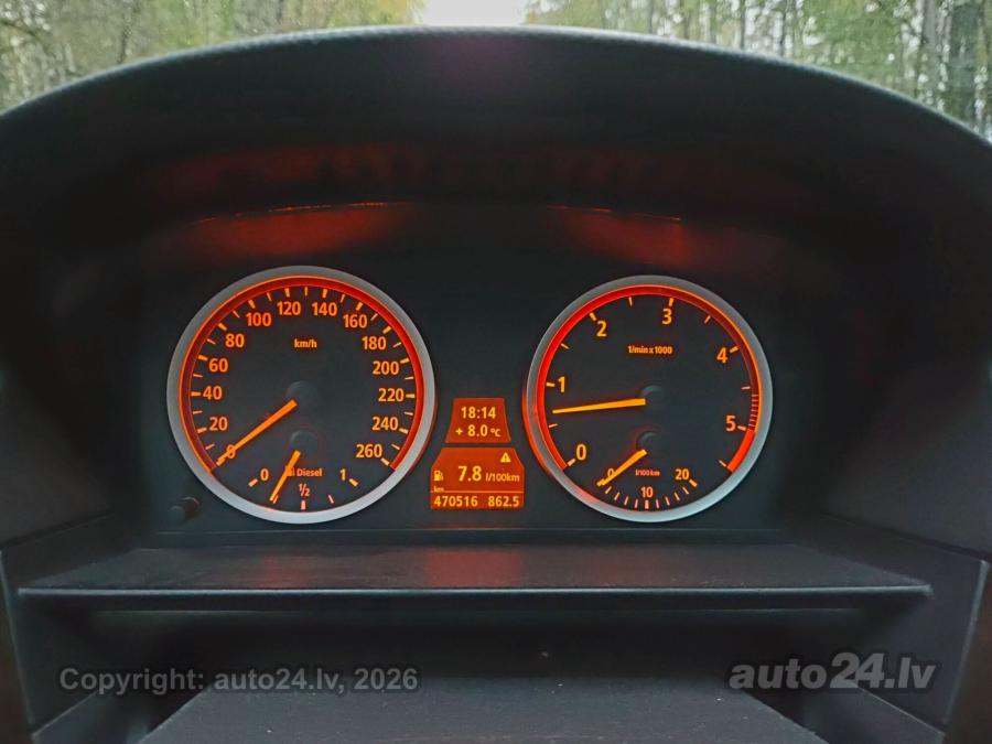 Melns BMW 5 Series 2006 Tartu, ar dzinēja tilpumu 3.00 L un nobraukumu 470 tūkst. km par 4000 €, foto 15 vietnē AUTOMOTO.COM.LV