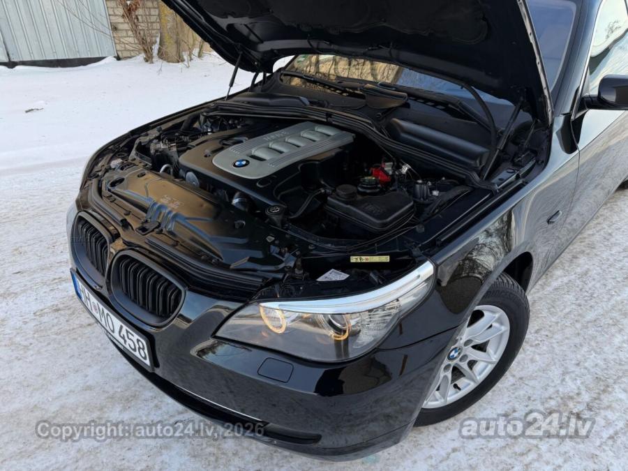 Melns BMW 5 Series 2007 Viljandi, ar dzinēja tilpumu 3.00 L un nobraukumu 260 tūkst. km par 5990 €, foto 28 vietnē AUTOMOTO.COM.LV