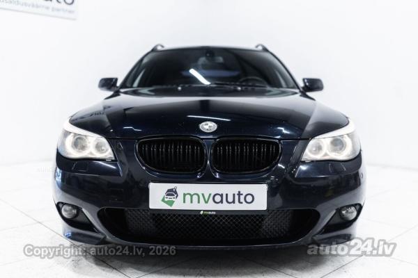 Black BMW 5 Series 2007 in Tallinn, with an engine capacity of 3.00 L and mileage of 372 thousand km for 5990 €, photo 4 on AUTOMOTO.COM.LV
