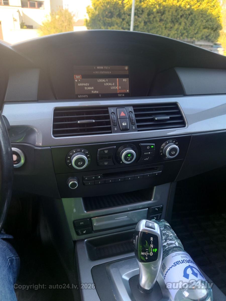 Melns BMW 5 Series 2007 Tallina, ar dzinēja tilpumu 2.00 L un nobraukumu 436 tūkst. km par 4000 €, foto 12 vietnē AUTOMOTO.COM.LV