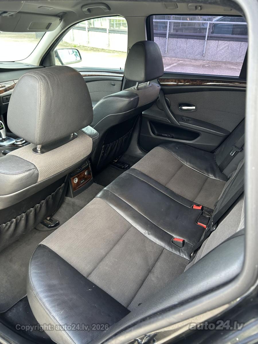 Melns BMW 5 Series 2007 Tartu, ar dzinēja tilpumu 3.00 L un nobraukumu 389 tūkst. km par 4999 €, foto 9 vietnē AUTOMOTO.COM.LV