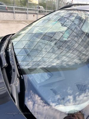 Melns BMW 5 Series 2007 Tartu, ar dzinēja tilpumu 3.00 L un nobraukumu 389 tūkst. km par 4999 €, foto 10 vietnē AUTOMOTO.COM.LV