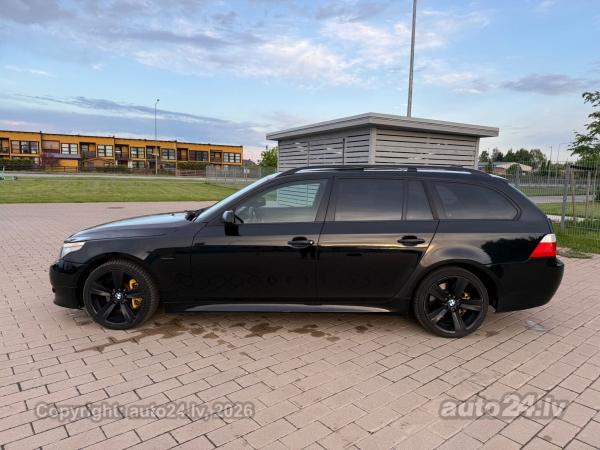 Melns BMW 5 Series 2007 Tartu, ar dzinēja tilpumu 3.00 L un nobraukumu 423 tūkst. km par 4999 €, foto 2 vietnē AUTOMOTO.COM.LV