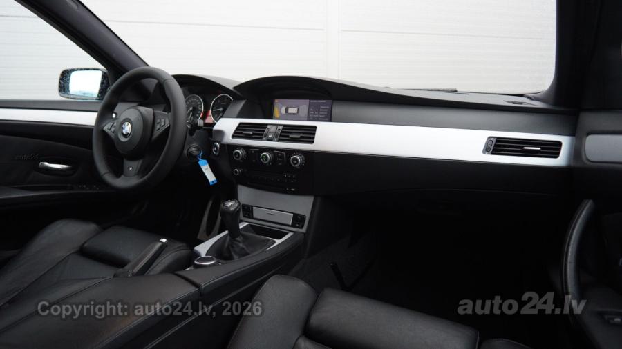 Melns BMW 5 Series 2007 Tartu, ar dzinēja tilpumu 3.00 L un nobraukumu 307 tūkst. km par 6499 €, foto 17 vietnē AUTOMOTO.COM.LV