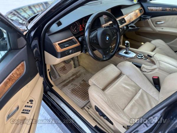 Melns BMW 5 Series 2008 Tartu, ar dzinēja tilpumu 3.00 L un nobraukumu 313 tūkst. km par 6300 €, foto 11 vietnē AUTOMOTO.COM.LV