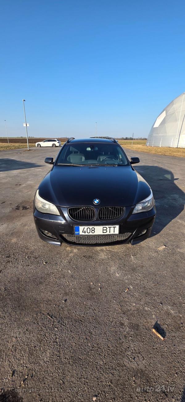 Melns BMW 5 Series 2008 Tallina, ar dzinēja tilpumu 3.00 L un nobraukumu 336 tūkst. km par 6000 €, foto 1 vietnē AUTOMOTO.COM.LV