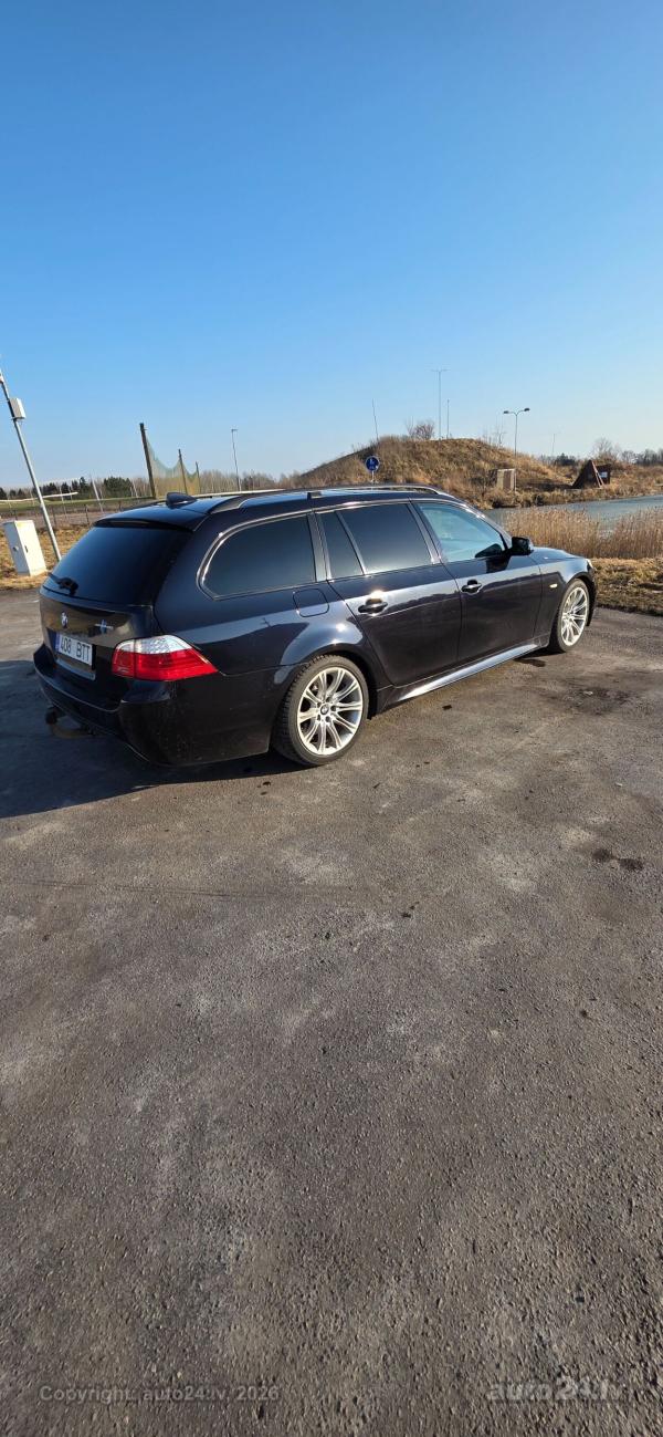 Melns BMW 5 Series 2008 Tallina, ar dzinēja tilpumu 3.00 L un nobraukumu 336 tūkst. km par 6000 €, foto 5 vietnē AUTOMOTO.COM.LV