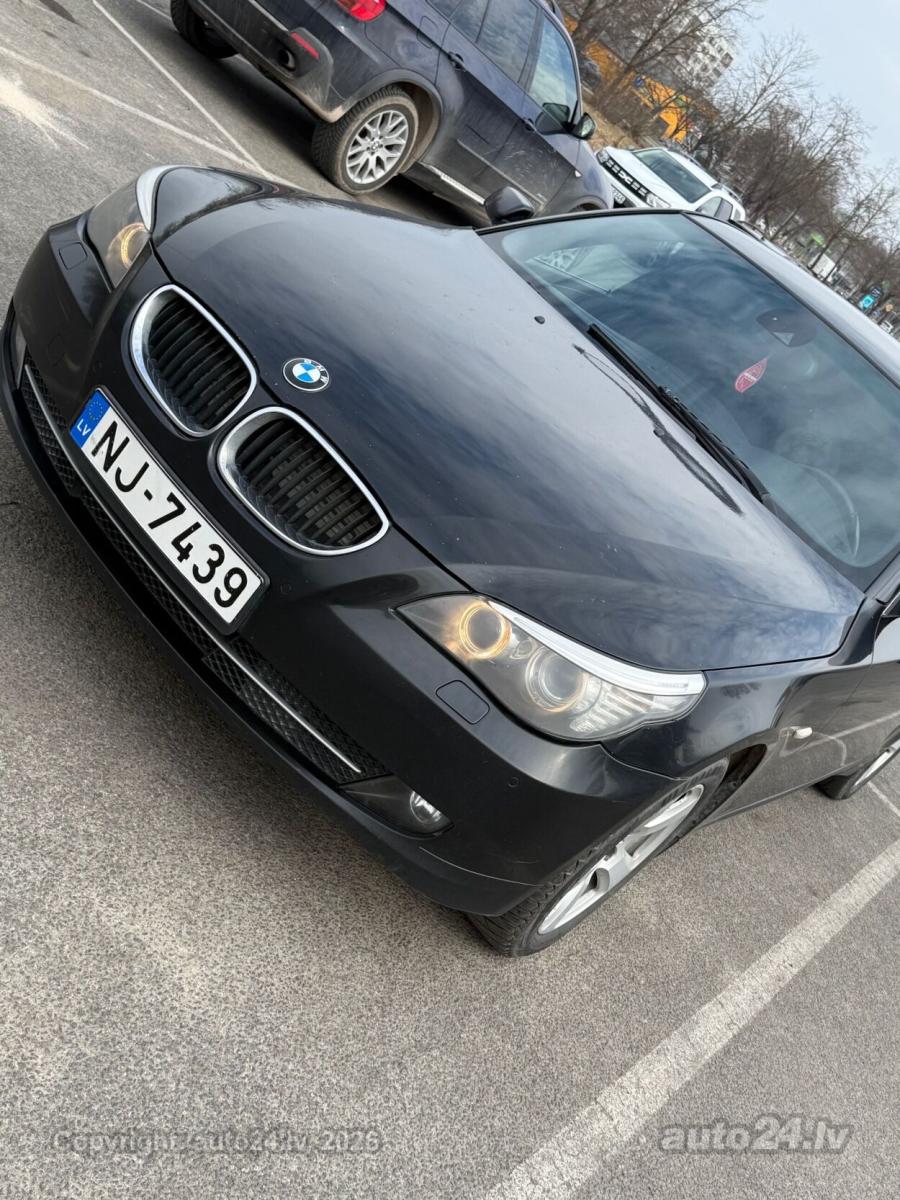 Black BMW 5 Series 2008 in Riga, with an engine capacity of 2.00 L and mileage of 383 thousand km for 4200 €, photo 1 on AUTOMOTO.COM.LV