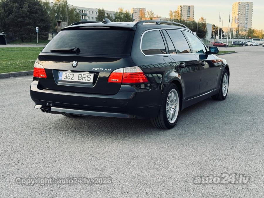 Black BMW 5 Series 2008 in Tallinn, with an engine capacity of 3.00 L and mileage of 399 thousand km for 3990 €, photo 3 on AUTOMOTO.COM.LV
