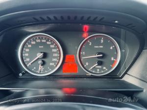 Black BMW 5 Series 2008 in Tallinn, with an engine capacity of 3.00 L and mileage of 399 thousand km for 3990 €, photo 13 on AUTOMOTO.COM.LV
