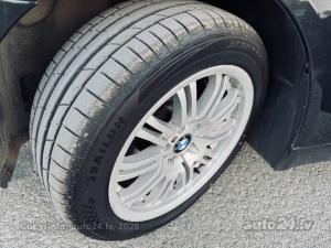Black BMW 5 Series 2008 in Tallinn, with an engine capacity of 3.00 L and mileage of 399 thousand km for 3990 €, photo 16 on AUTOMOTO.COM.LV